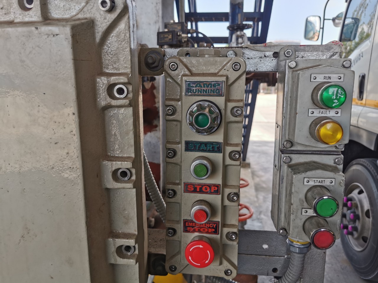 Installation Control System Box – Photchara88